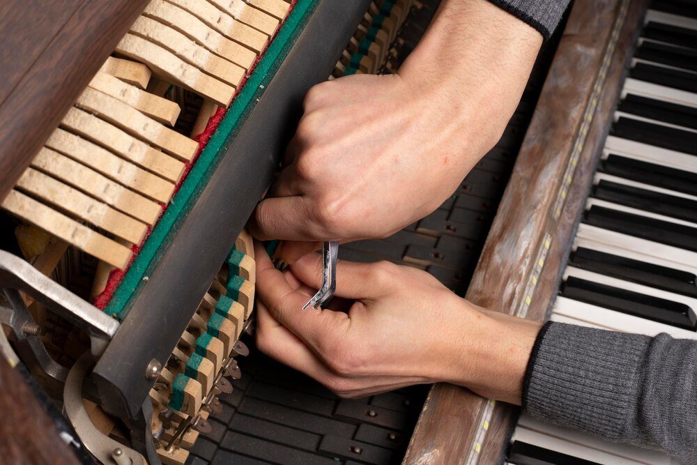Pianina Petrof: Jak wybrać i konserwować używany instrument